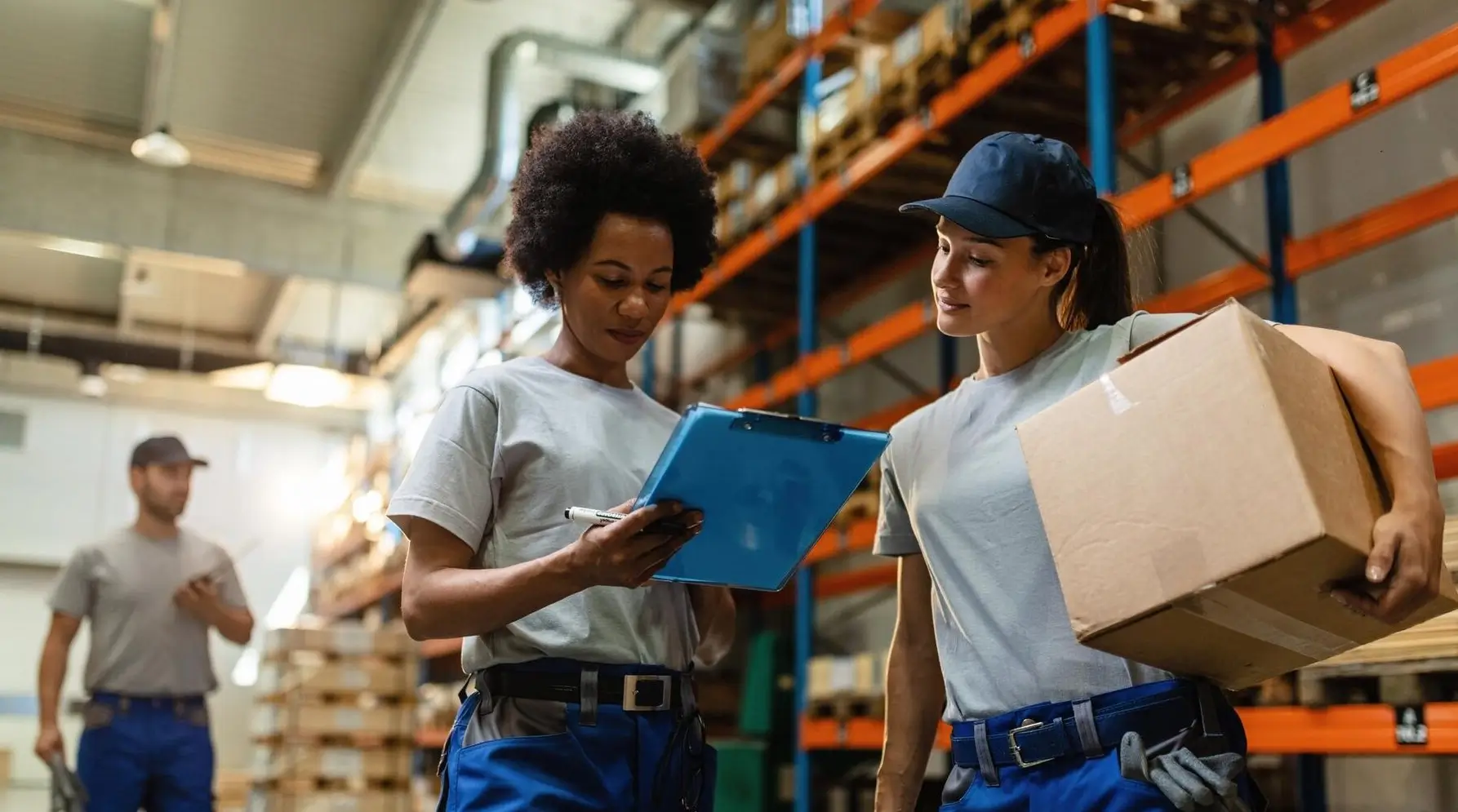 Tout savoir sur la logistique : Guide complet - Stockbooking